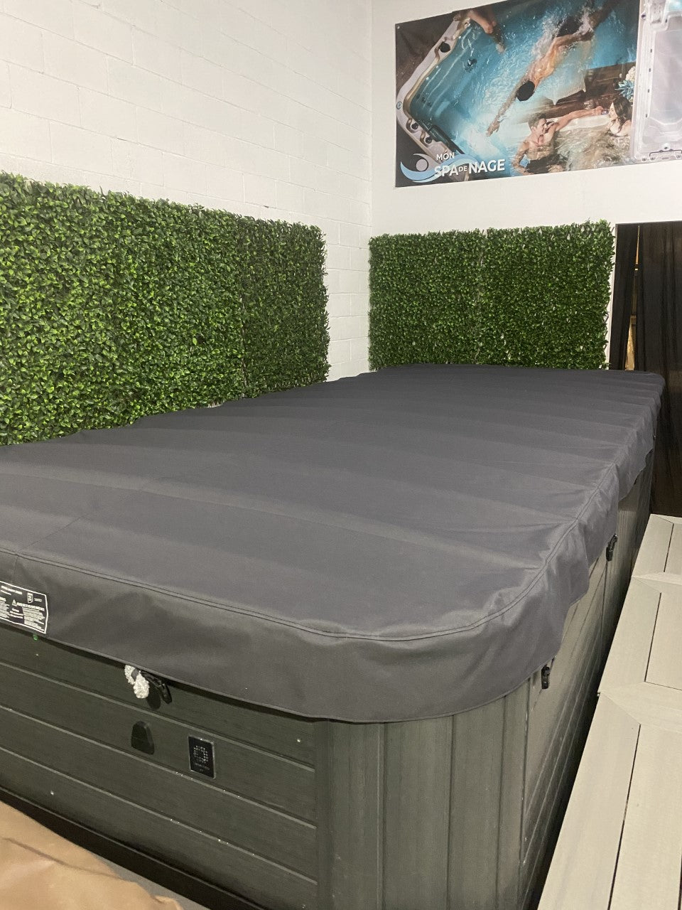 RollOver swim spa cover – Vortex Leisure Canada